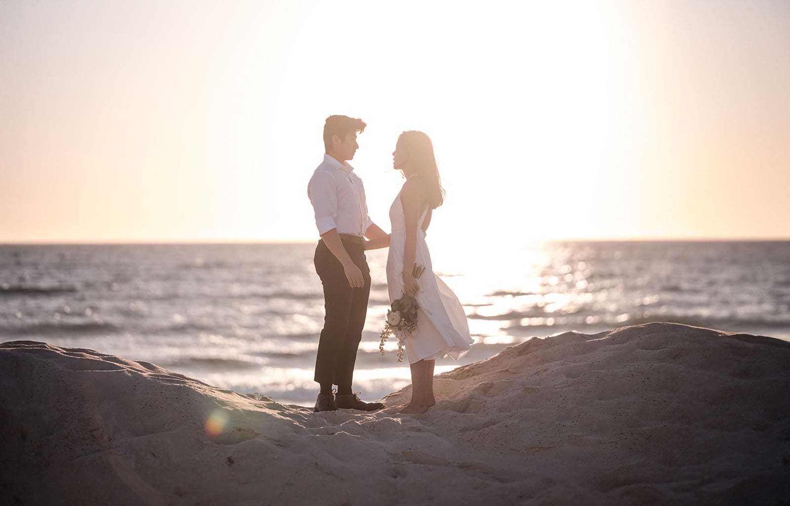 West Beach Engagement Shoot - Micaela & David - SvenStudios